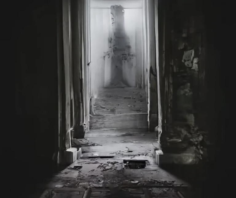 Haunted House? Top 5 Signs and How to Cope with Ghosts - Ghost Hunters Fans